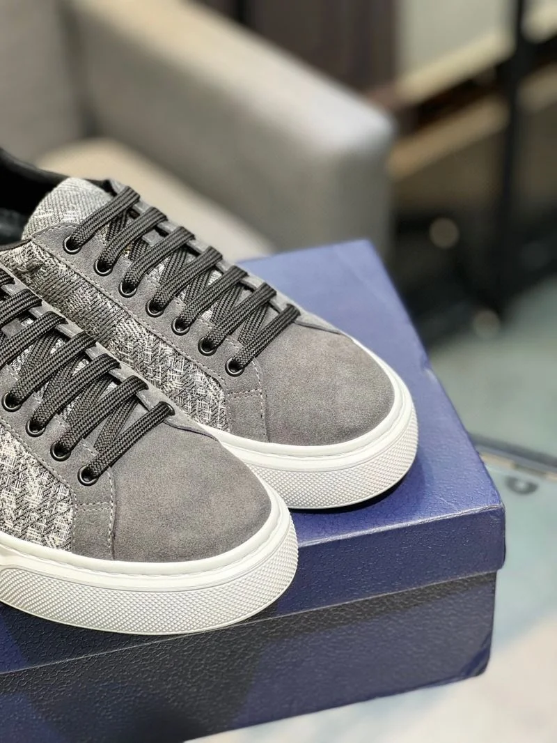 Discounted Christian Dior Low Shoes
