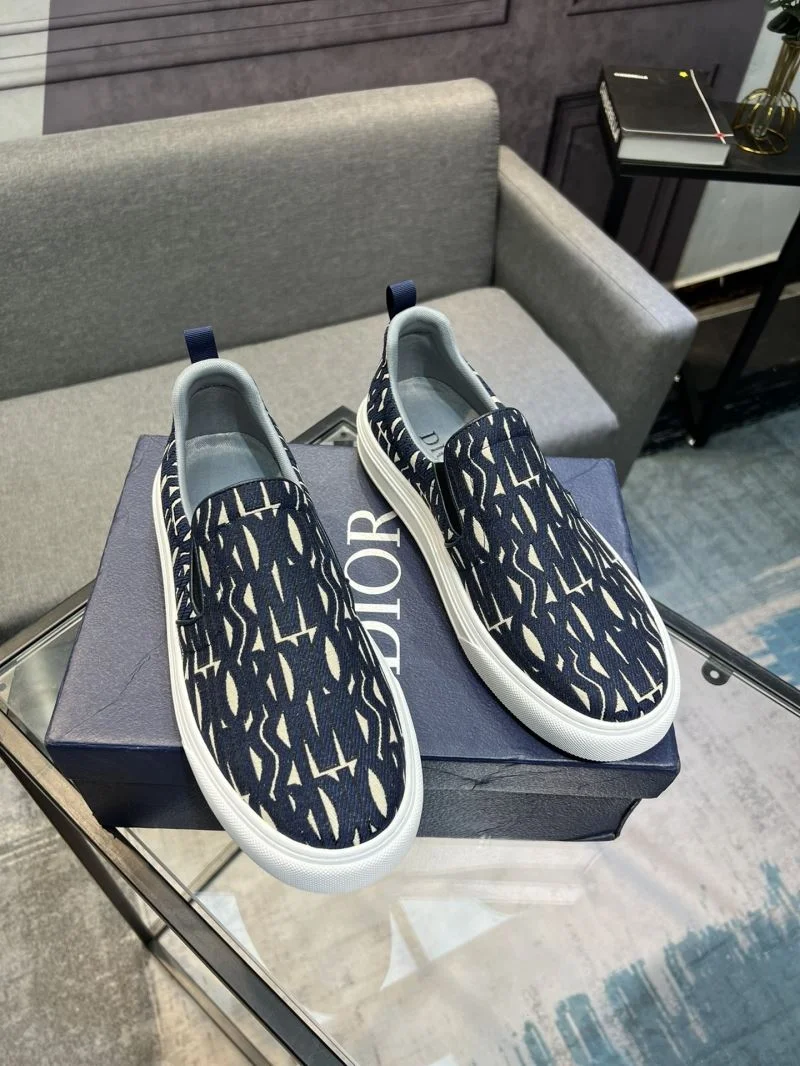 Precise copy Christian Dior Low Shoes