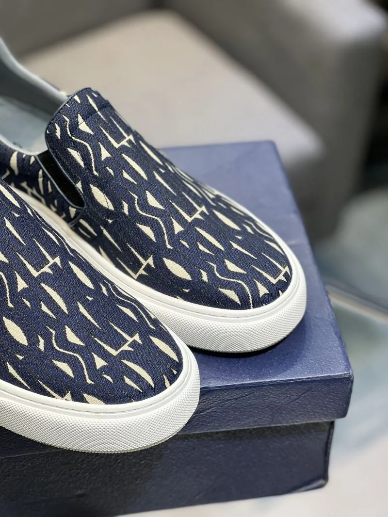 Precise copy Christian Dior Low Shoes