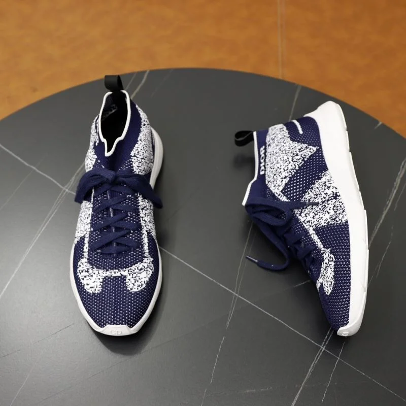 Value-priced Christian Dior Low Shoes