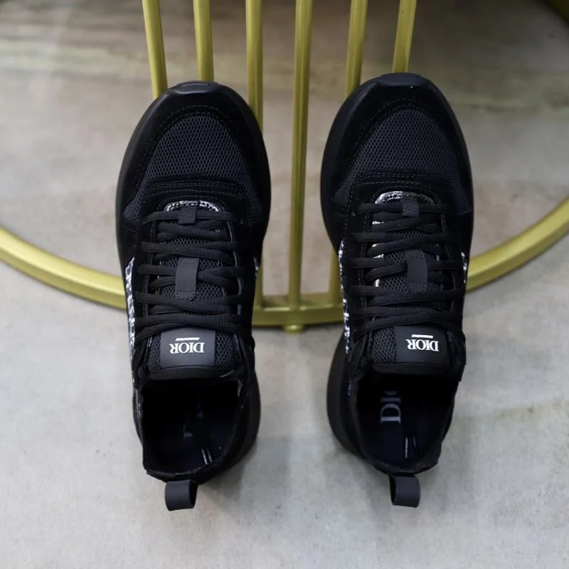 Factory-made Christian Dior Low Shoes