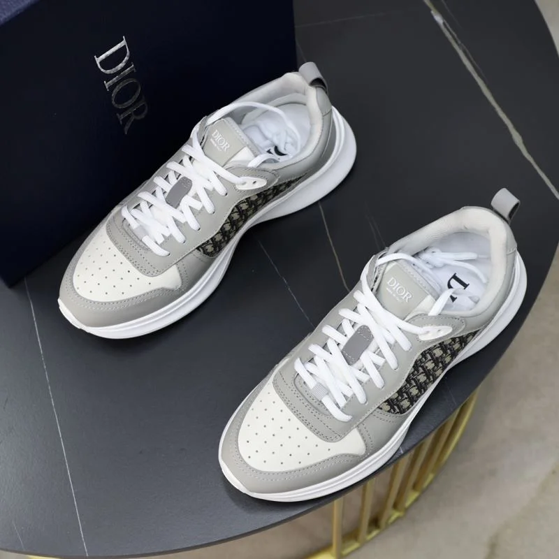 Value-priced Christian Dior Low Shoes