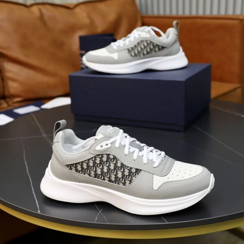 Value-priced Christian Dior Low Shoes