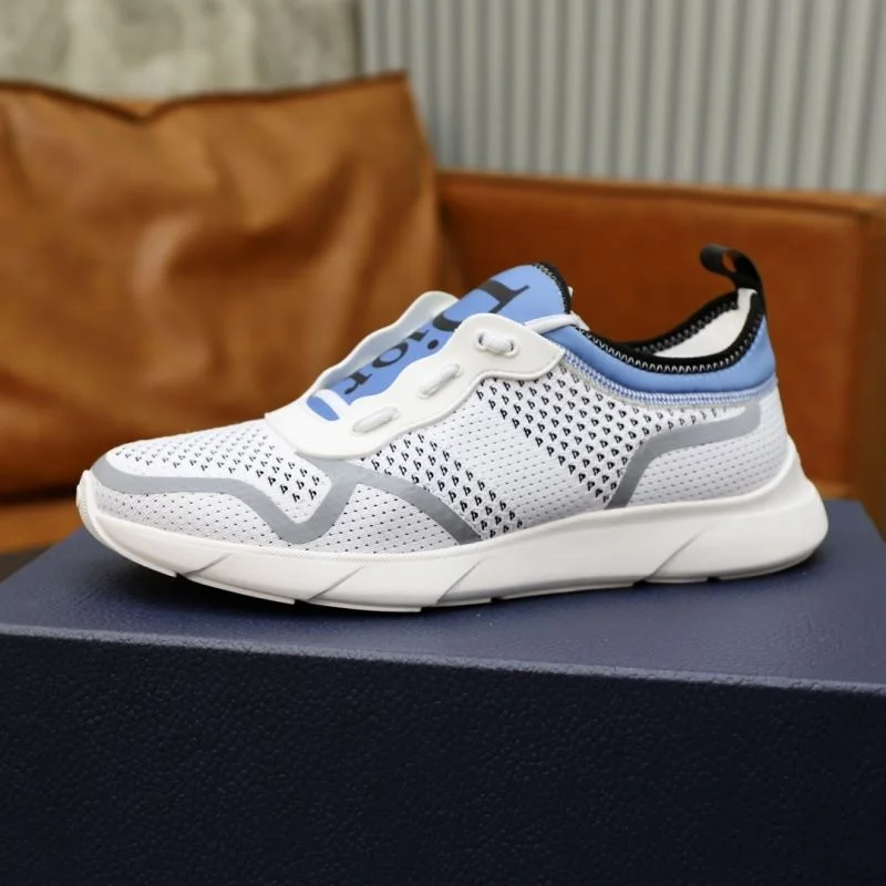 Accurate model Christian Dior Low Shoes