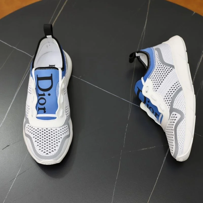 Accurate model Christian Dior Low Shoes