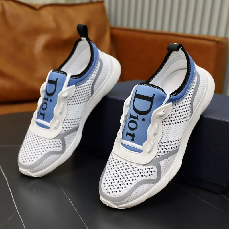 Accurate model Christian Dior Low Shoes