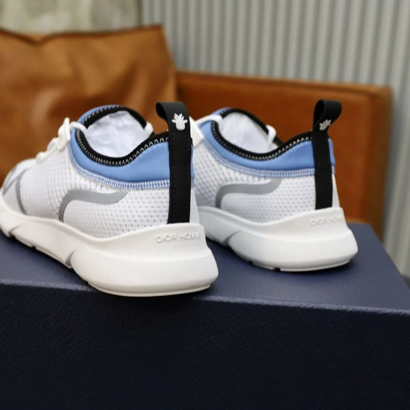Accurate model Christian Dior Low Shoes