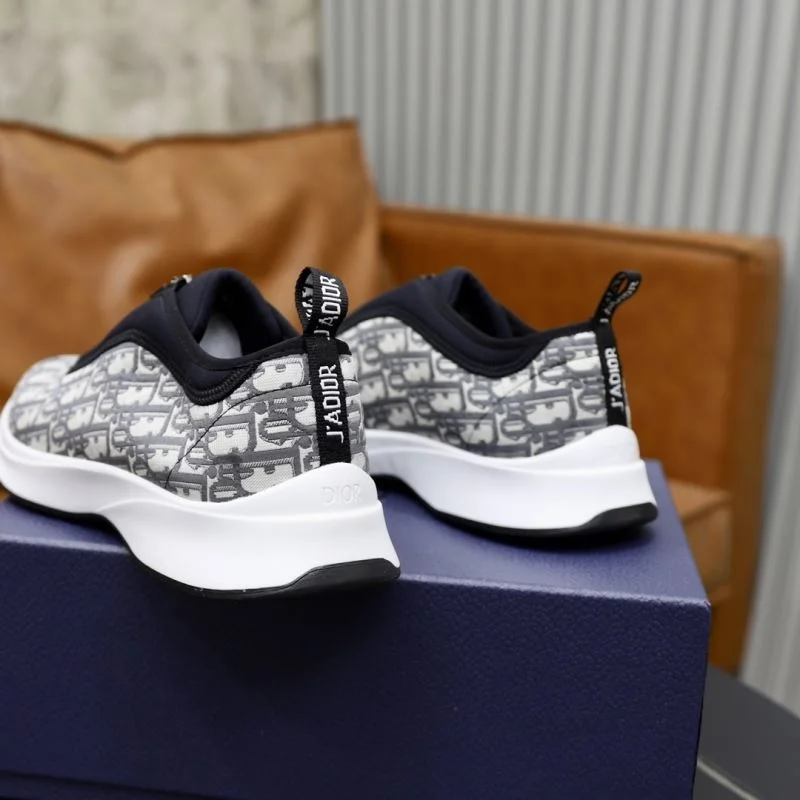 Bargain Christian Dior Low Shoes