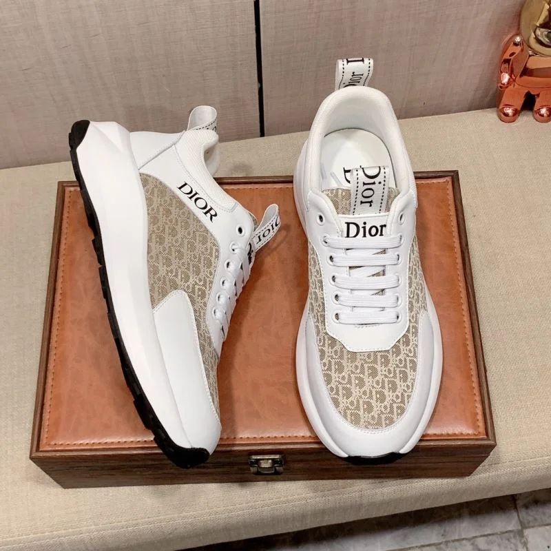 Top match Christian Dior Low Shoes