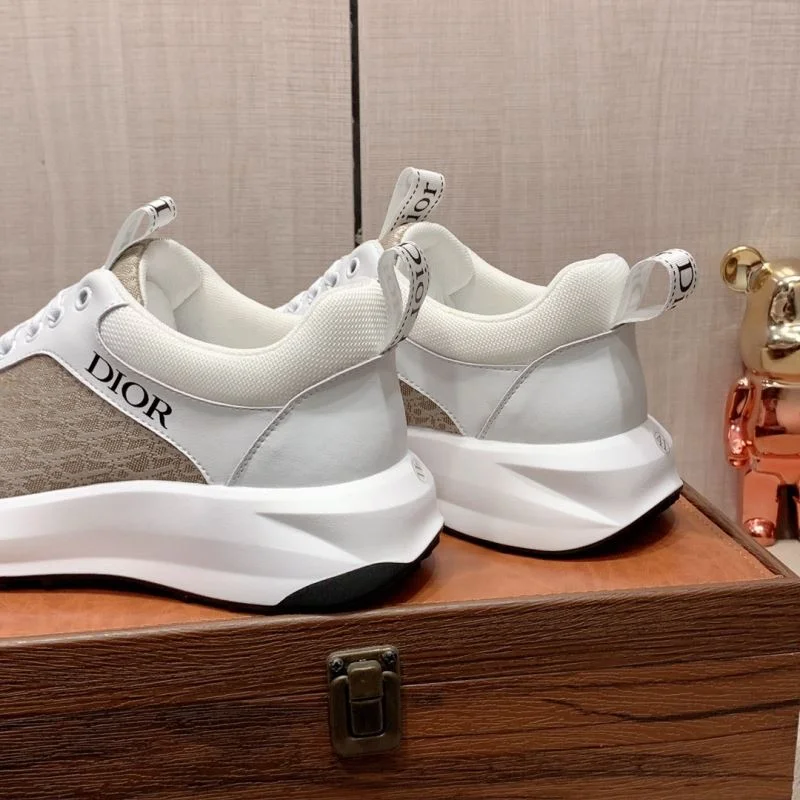 Top match Christian Dior Low Shoes