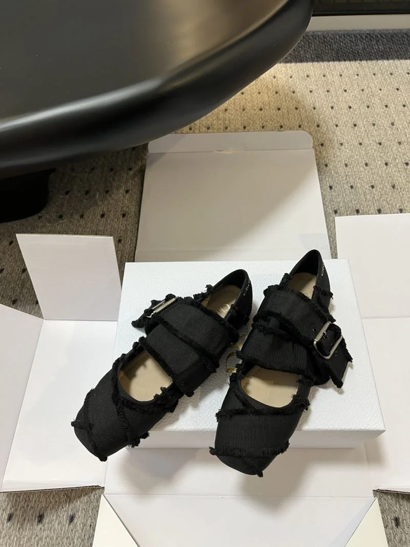 Mirror quality Christian Dior Low Shoes