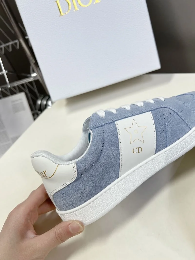 Accurate model Christian Dior Low Shoes