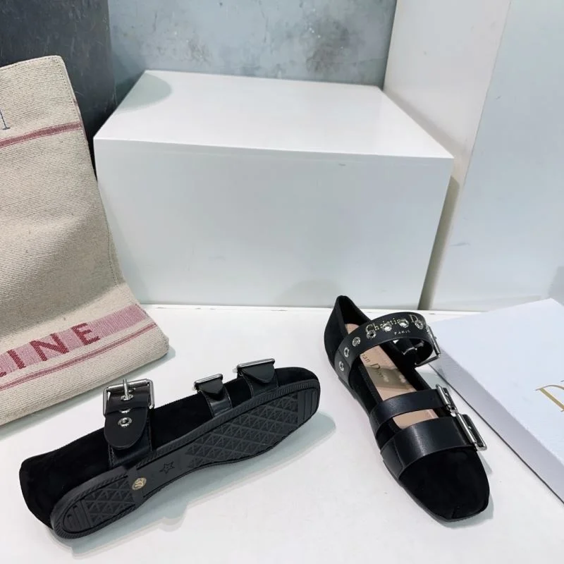 Reasonably priced Christian Dior Low Shoes