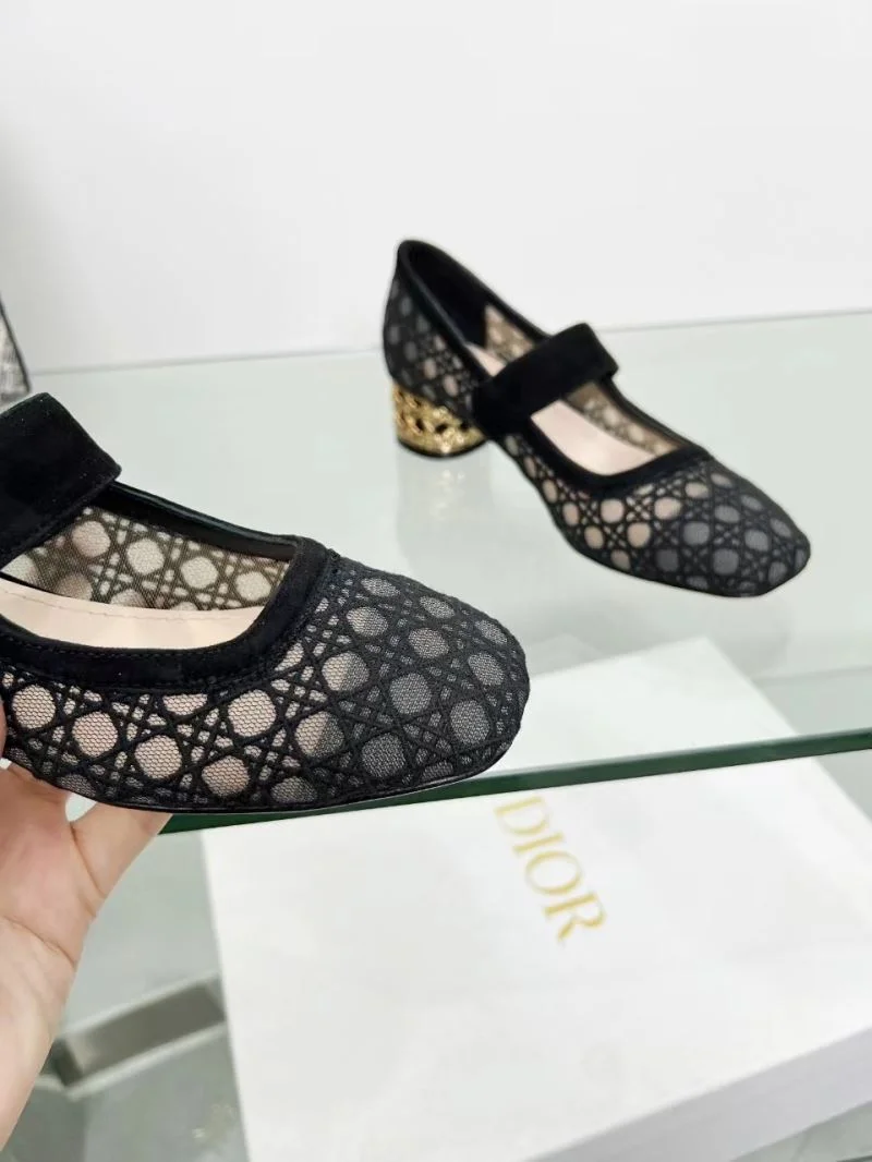 Exact replica Christian Dior Low Shoes