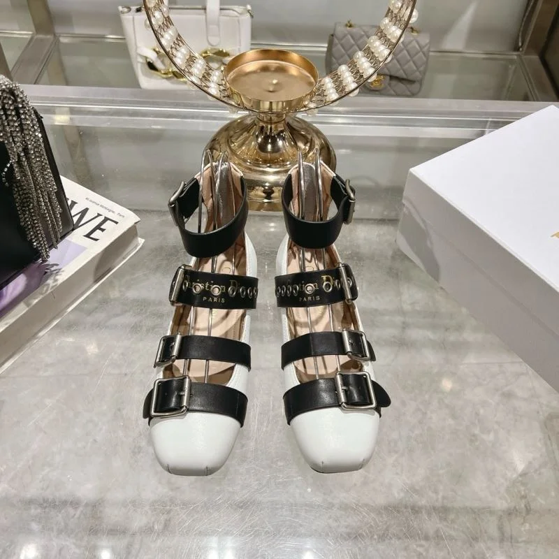 Christian Dior Low Shoes