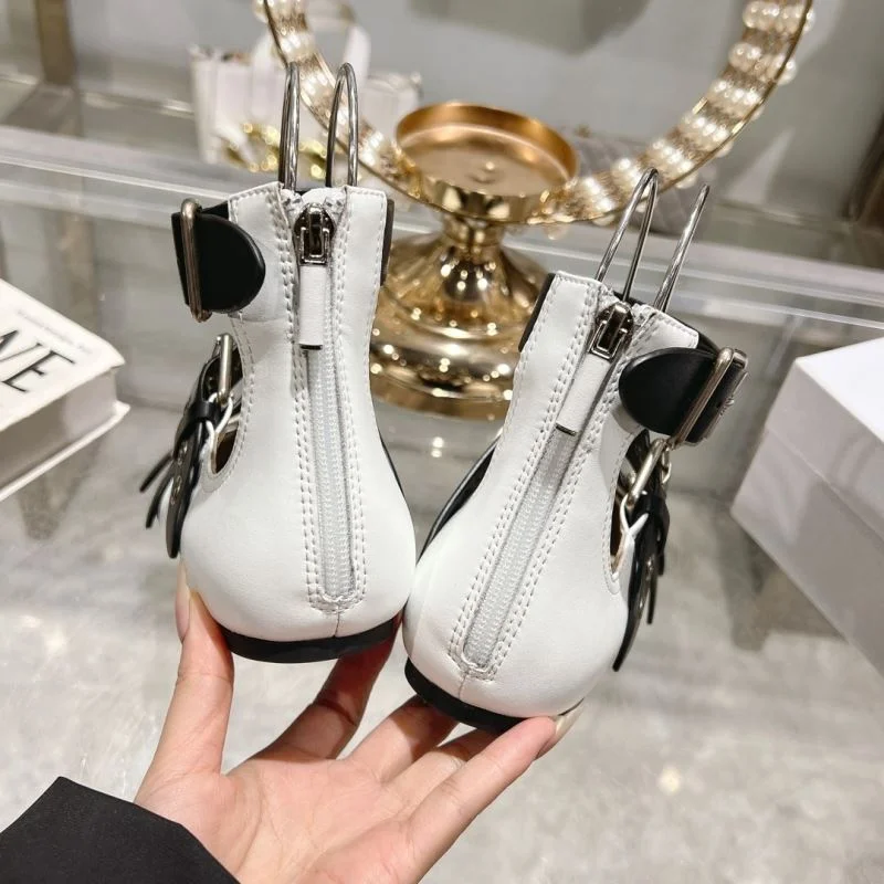 Inexpensive Christian Dior Low Shoes