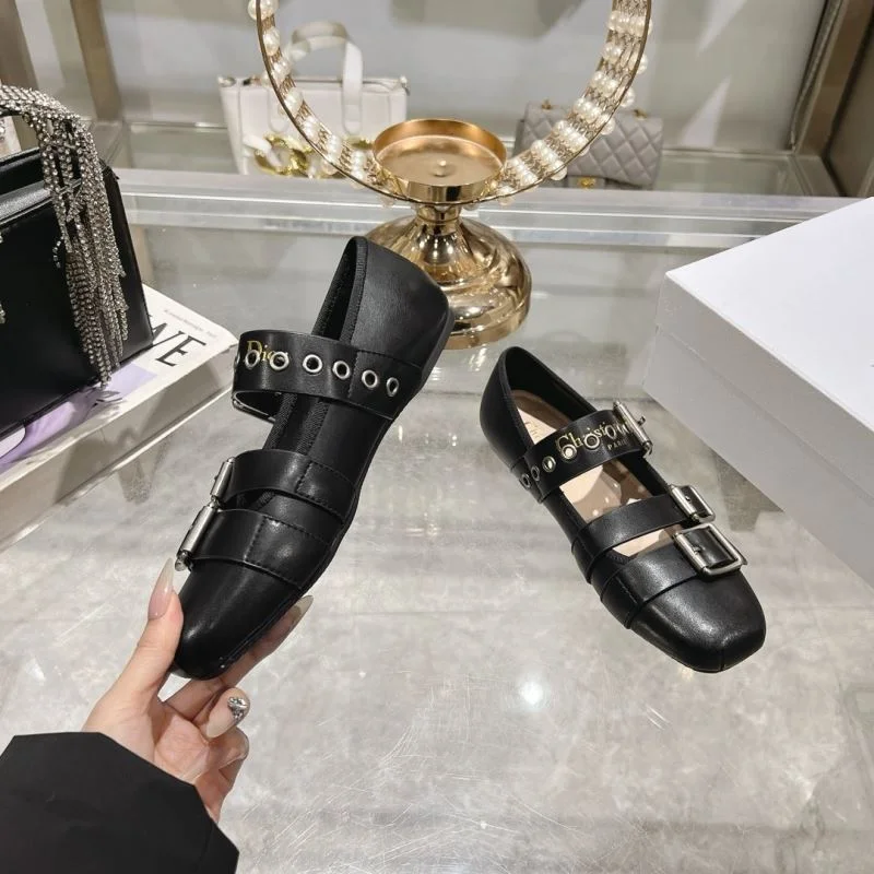 Reasonably priced Christian Dior Low Shoes