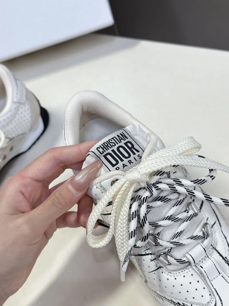 High accuracy Christian Dior Low Shoes