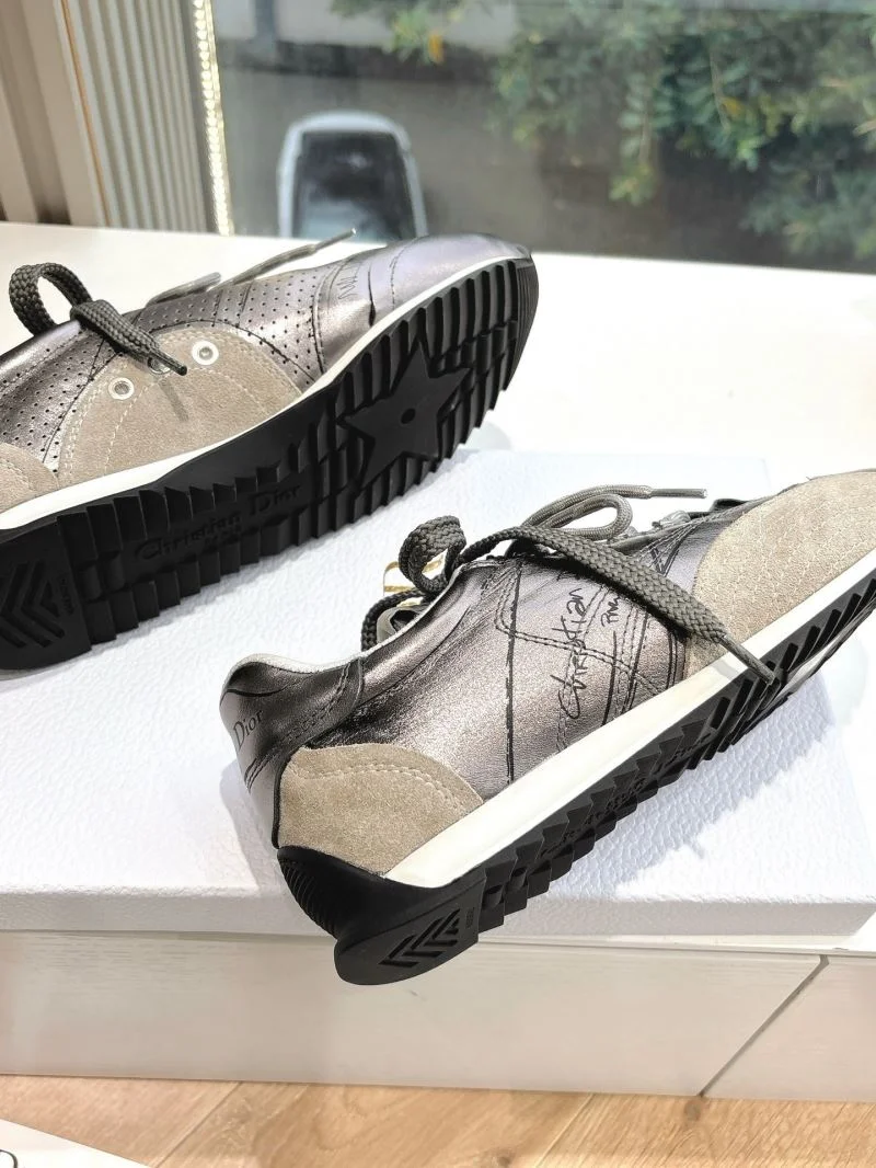 Official Christian Dior Low Shoes