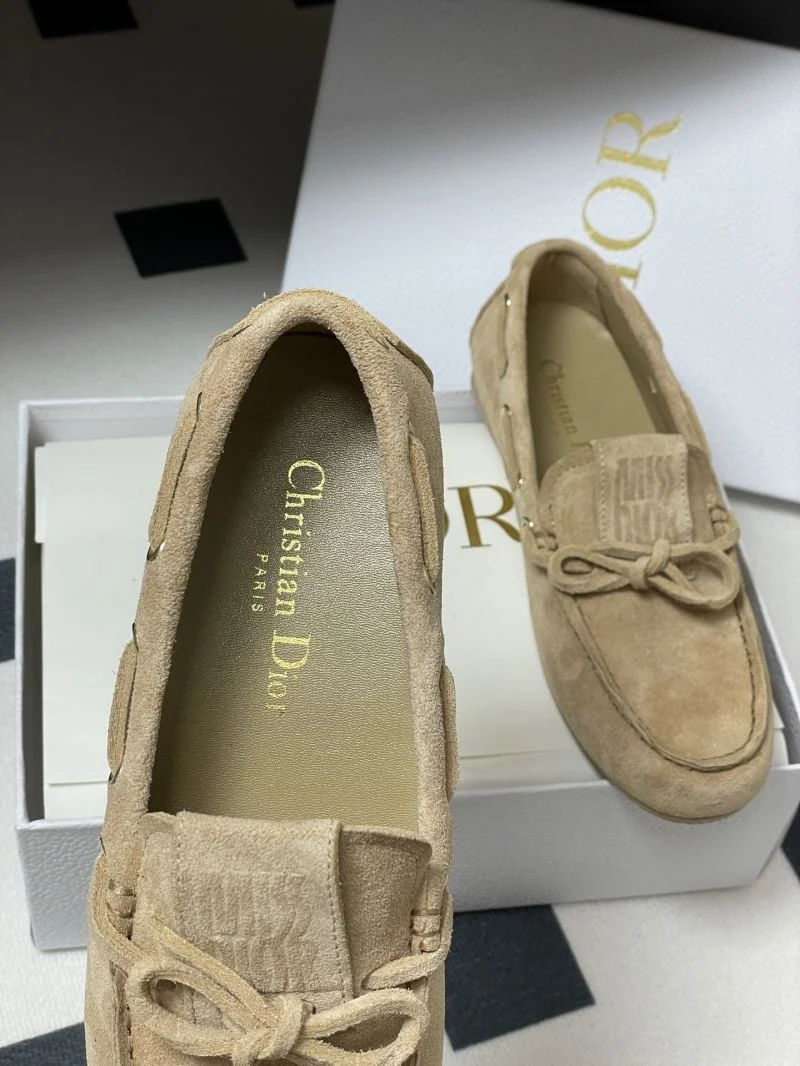 Value-priced Christian Dior Low Shoes