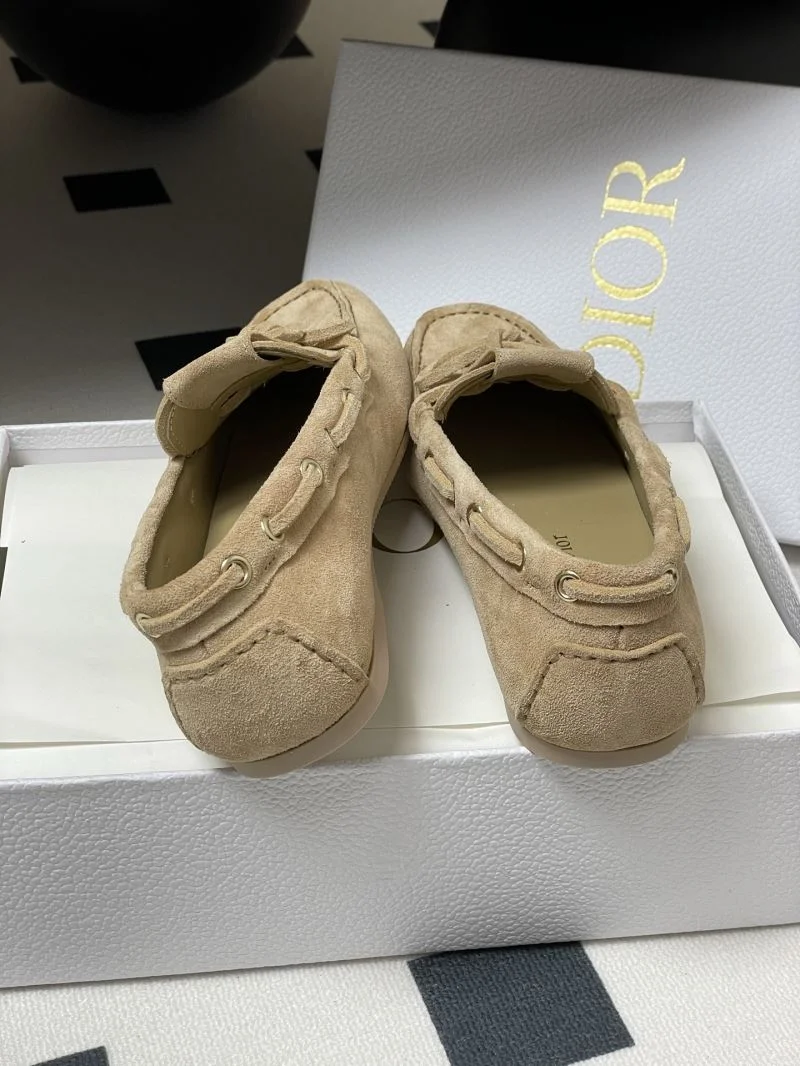 Value-priced Christian Dior Low Shoes