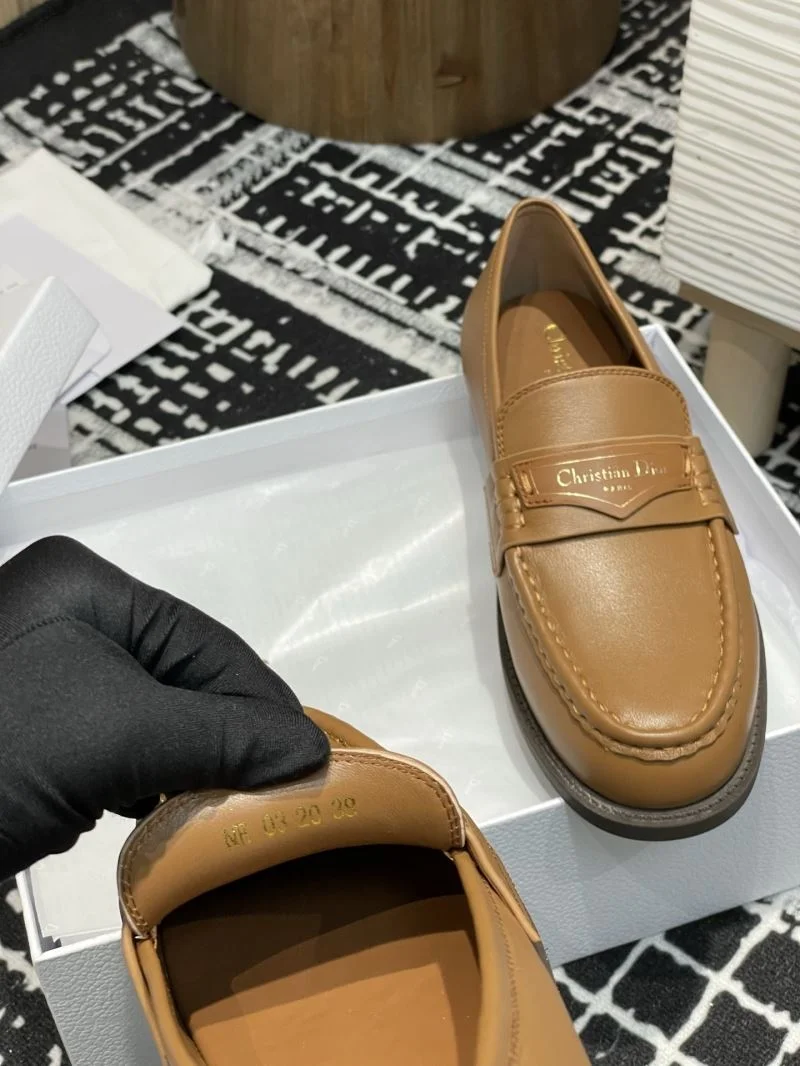 Top match Christian Dior Low Shoes