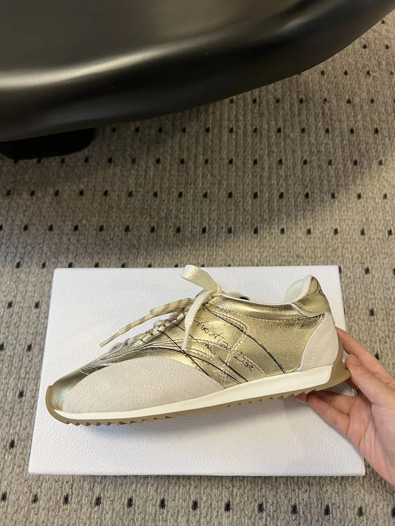 Precise copy Christian Dior Low Shoes
