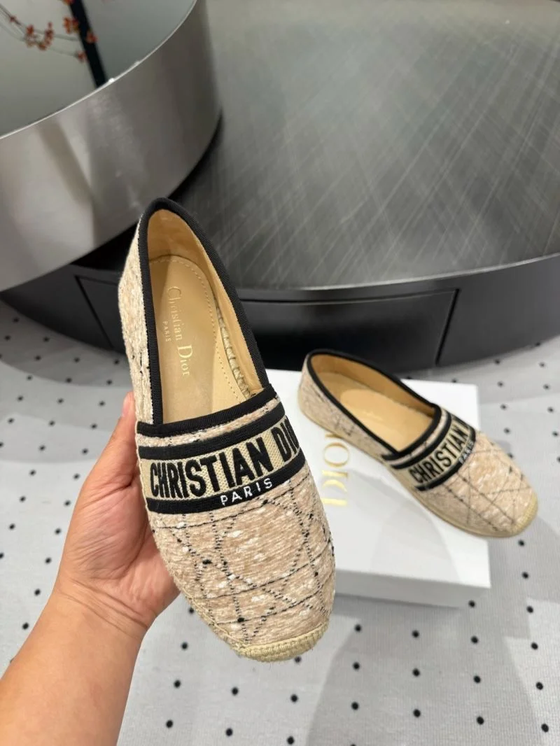 Inexpensive Christian Dior Low Shoes