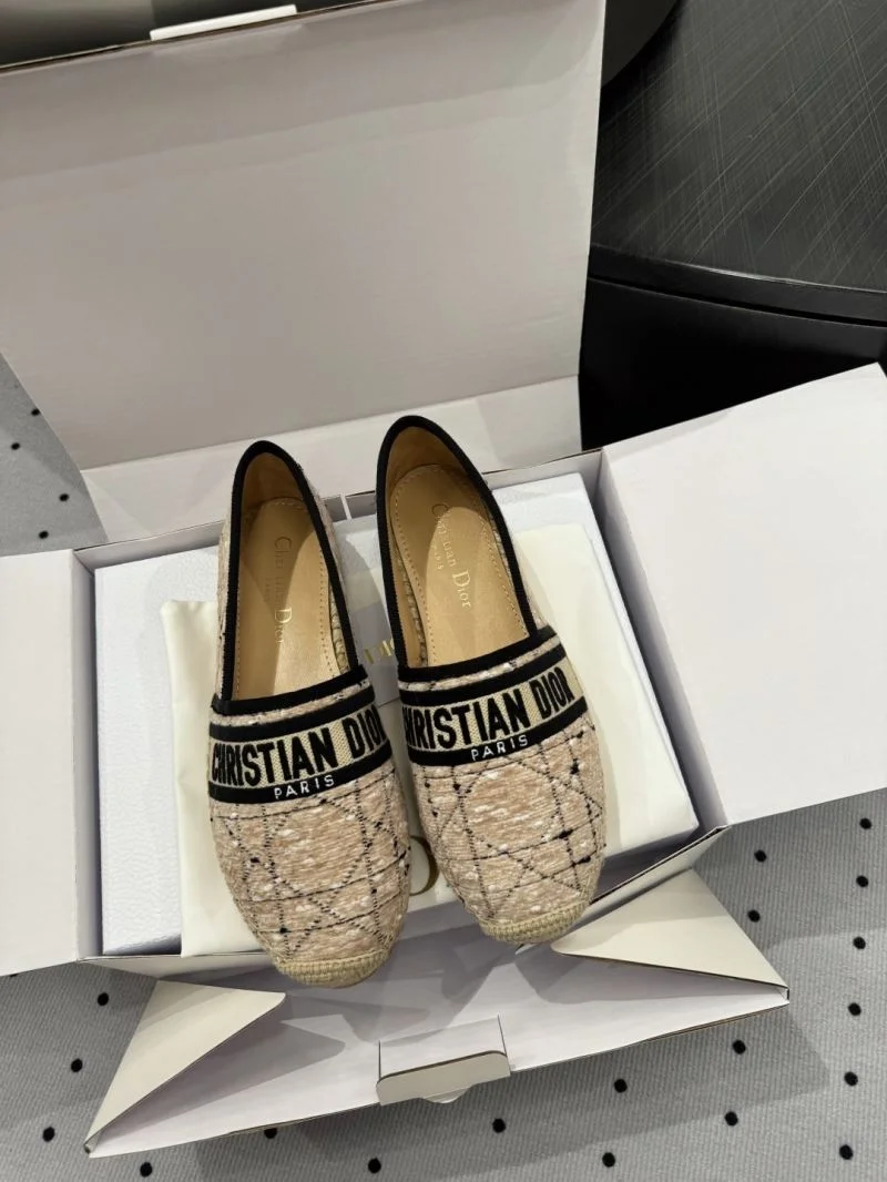 Inexpensive Christian Dior Low Shoes