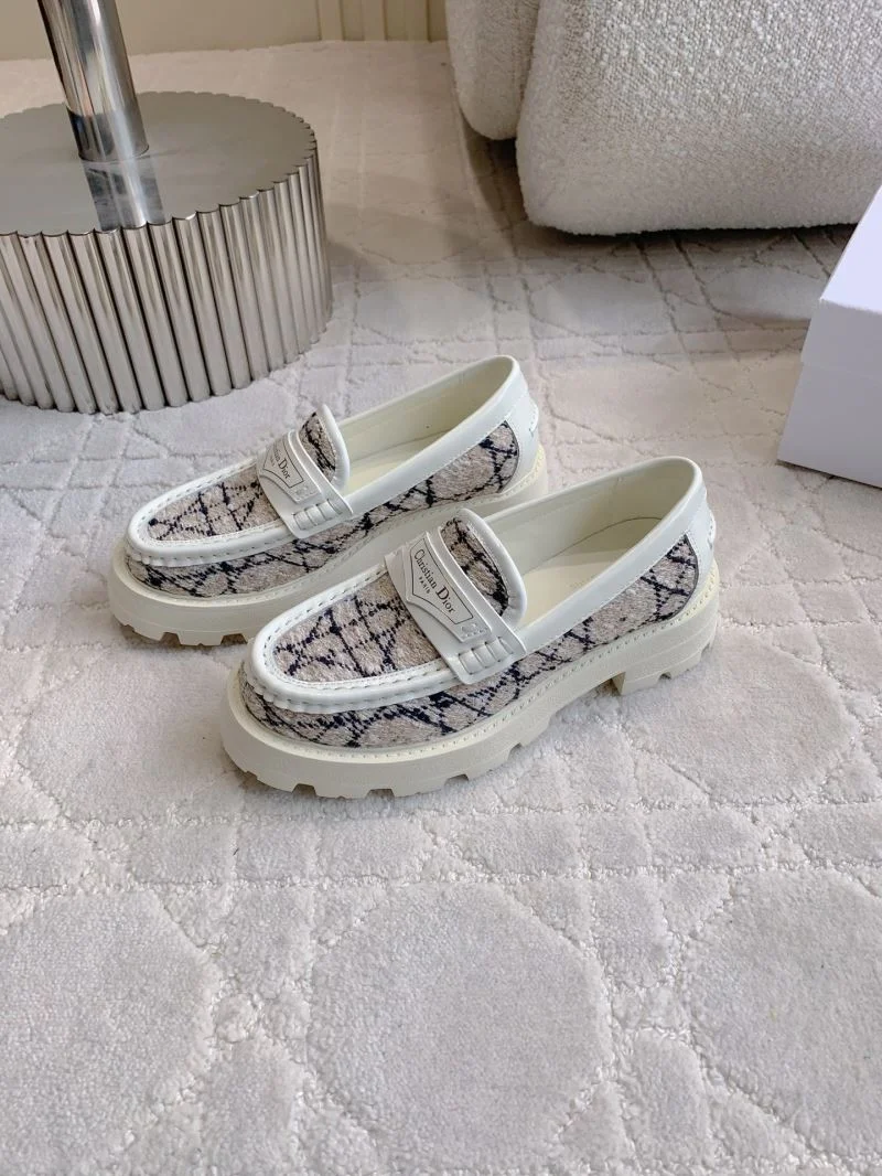 Factory-made Christian Dior Low Shoes