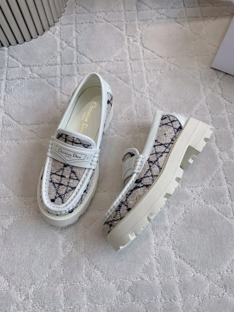 Factory-made Christian Dior Low Shoes