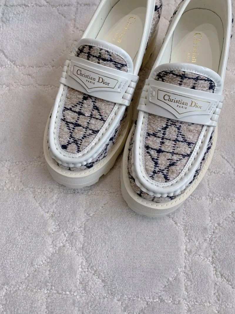 Factory-made Christian Dior Low Shoes