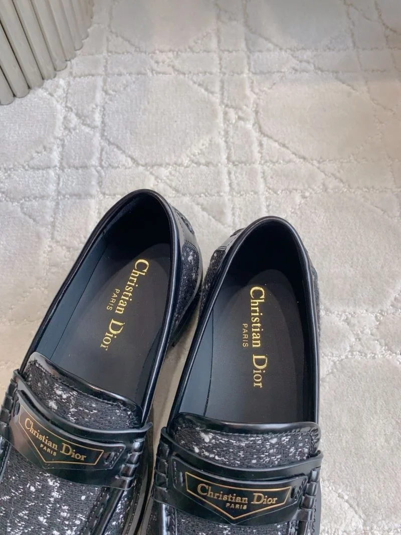 Bargain Christian Dior Low Shoes