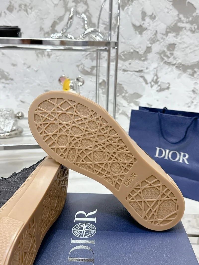 Top mirror Christian Dior Low Shoes