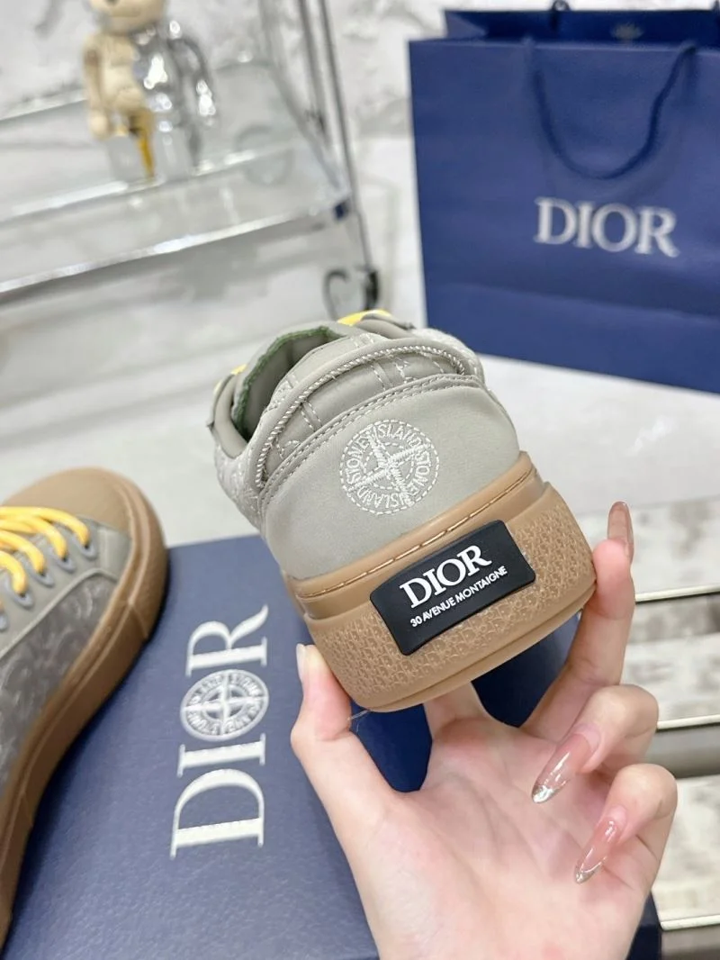 Mirror quality Christian Dior Low Shoes