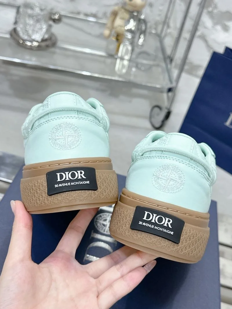 Factory-made Christian Dior Low Shoes