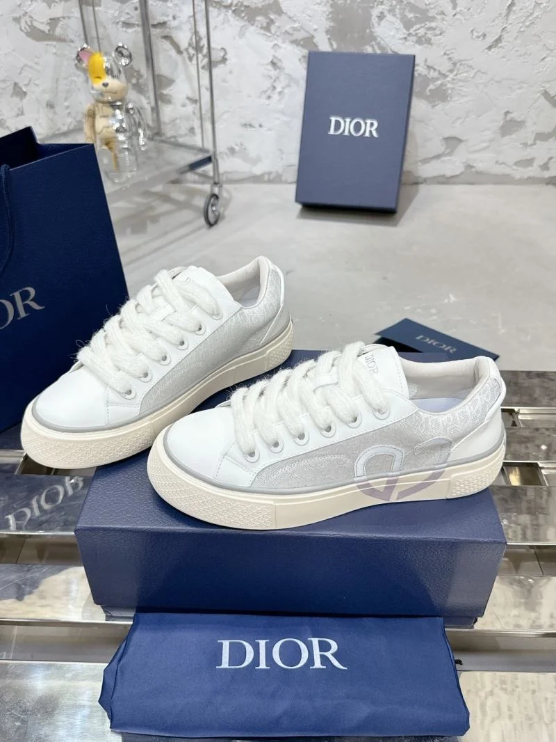 Inexpensive Christian Dior Low Shoes