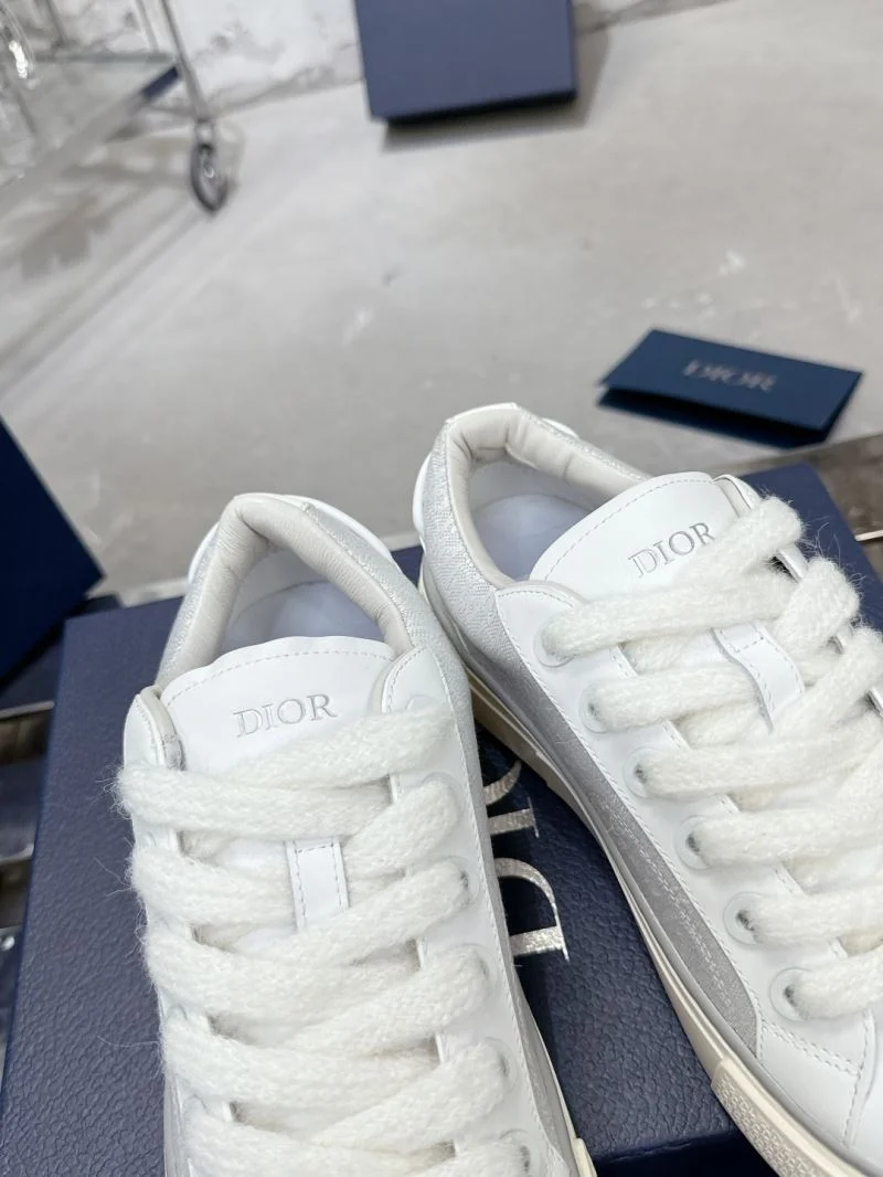 Inexpensive Christian Dior Low Shoes
