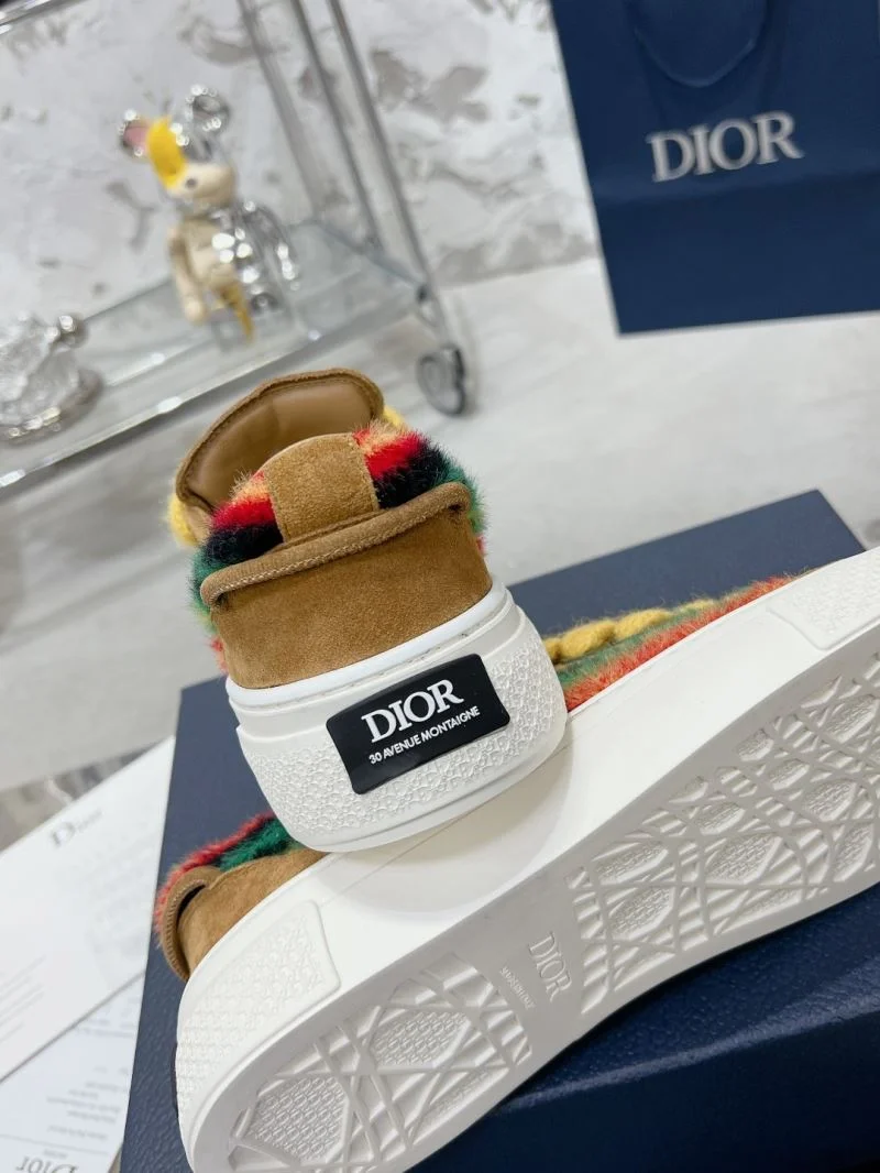 Value-priced Christian Dior Low Shoes