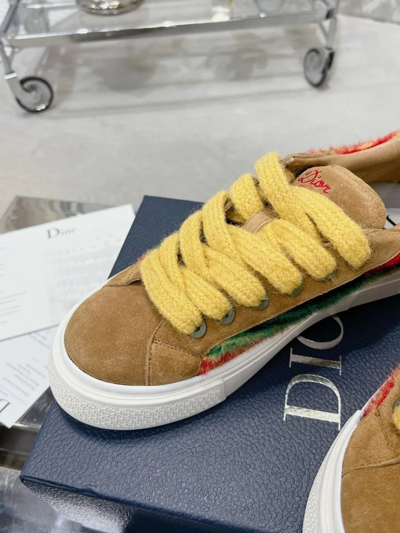 Value-priced Christian Dior Low Shoes