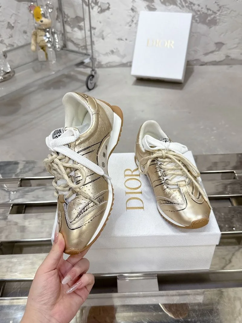 Top match Christian Dior Low Shoes
