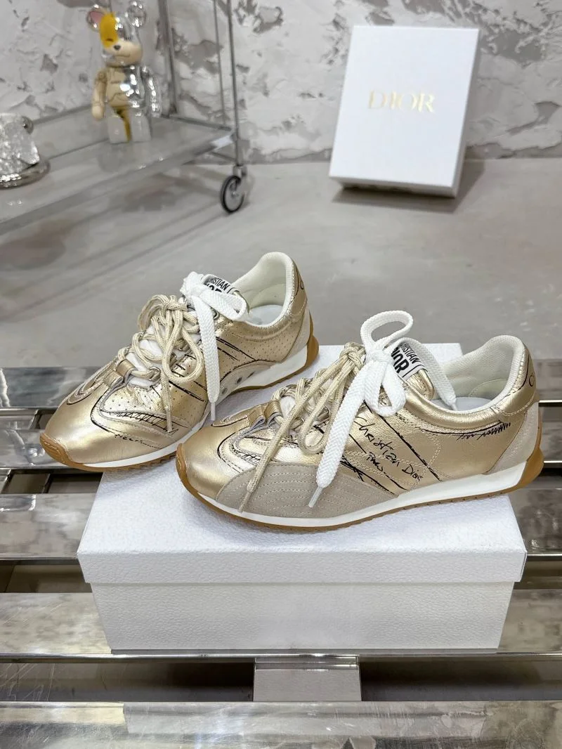 Top match Christian Dior Low Shoes