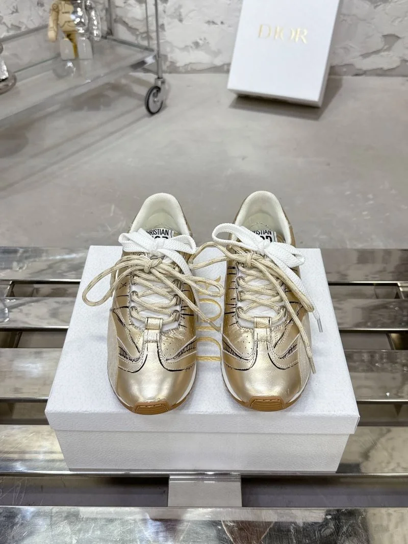 Top match Christian Dior Low Shoes