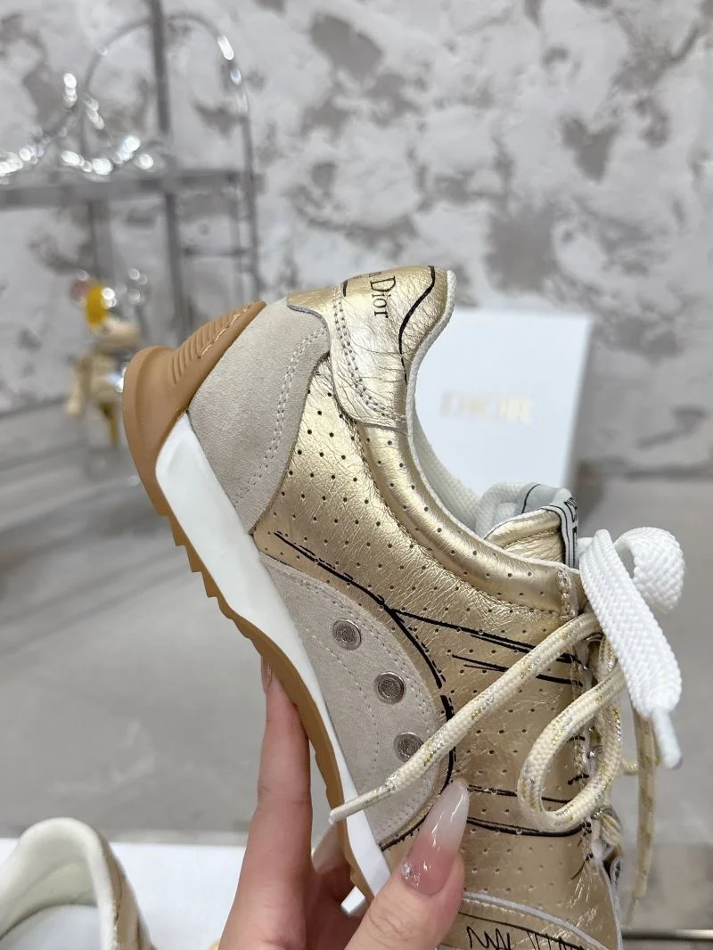 Top match Christian Dior Low Shoes