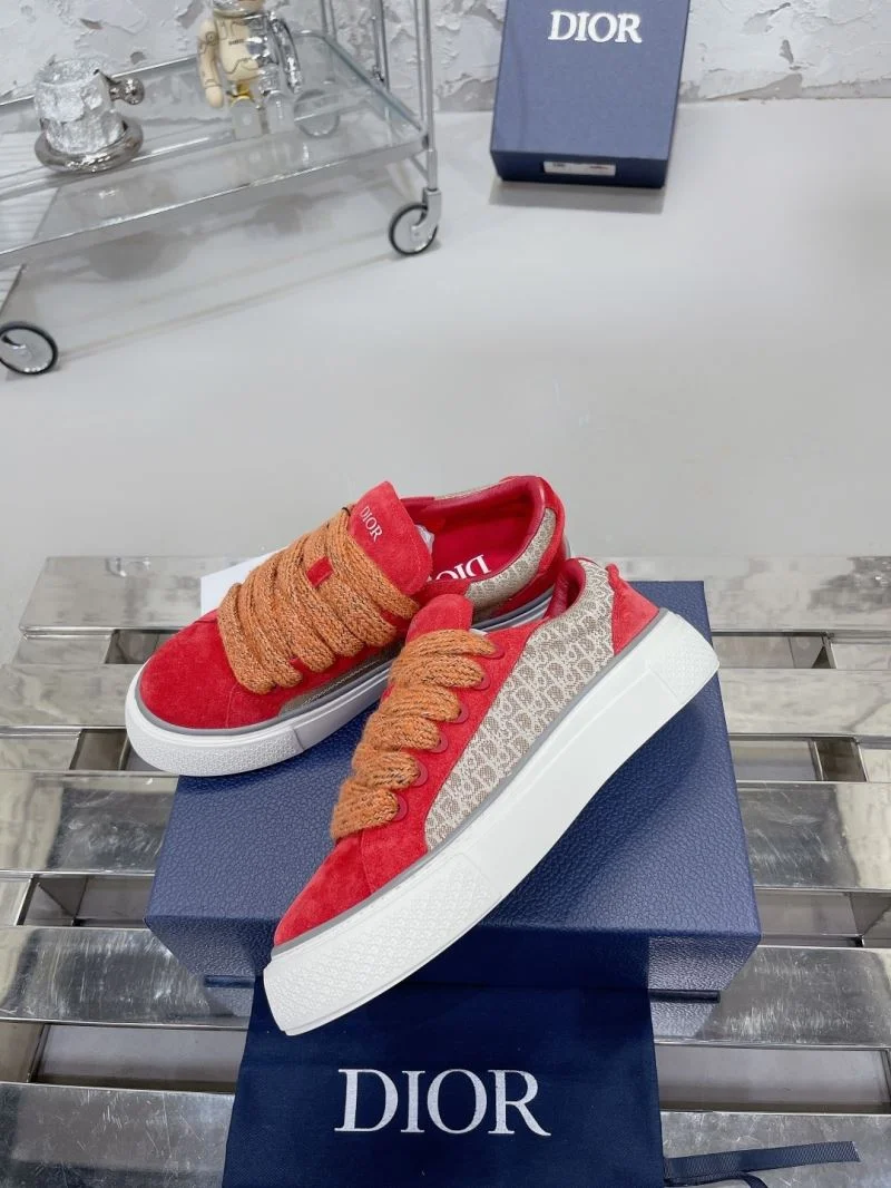 Accurate model Christian Dior Low Shoes