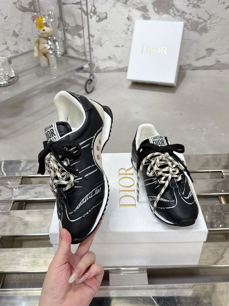 Top mirror Christian Dior Low Shoes