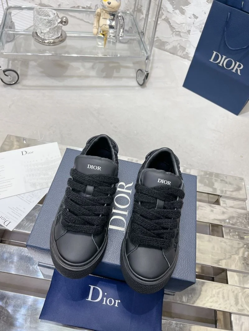 Precise copy Christian Dior Low Shoes