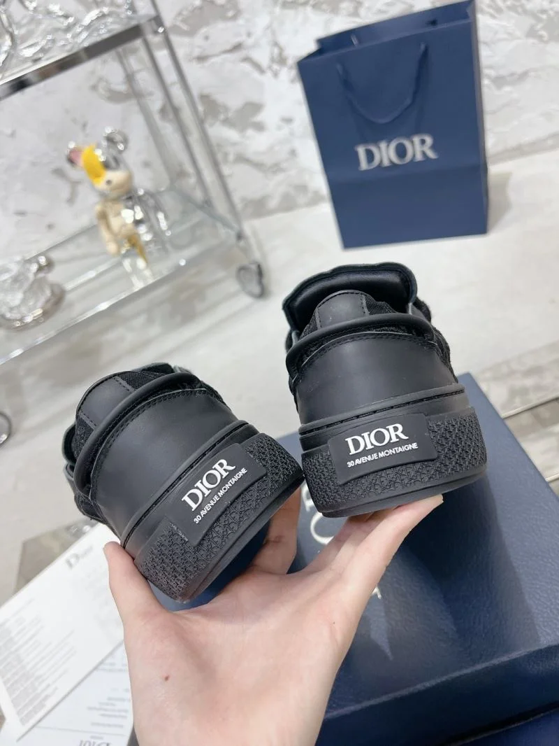 Precise copy Christian Dior Low Shoes