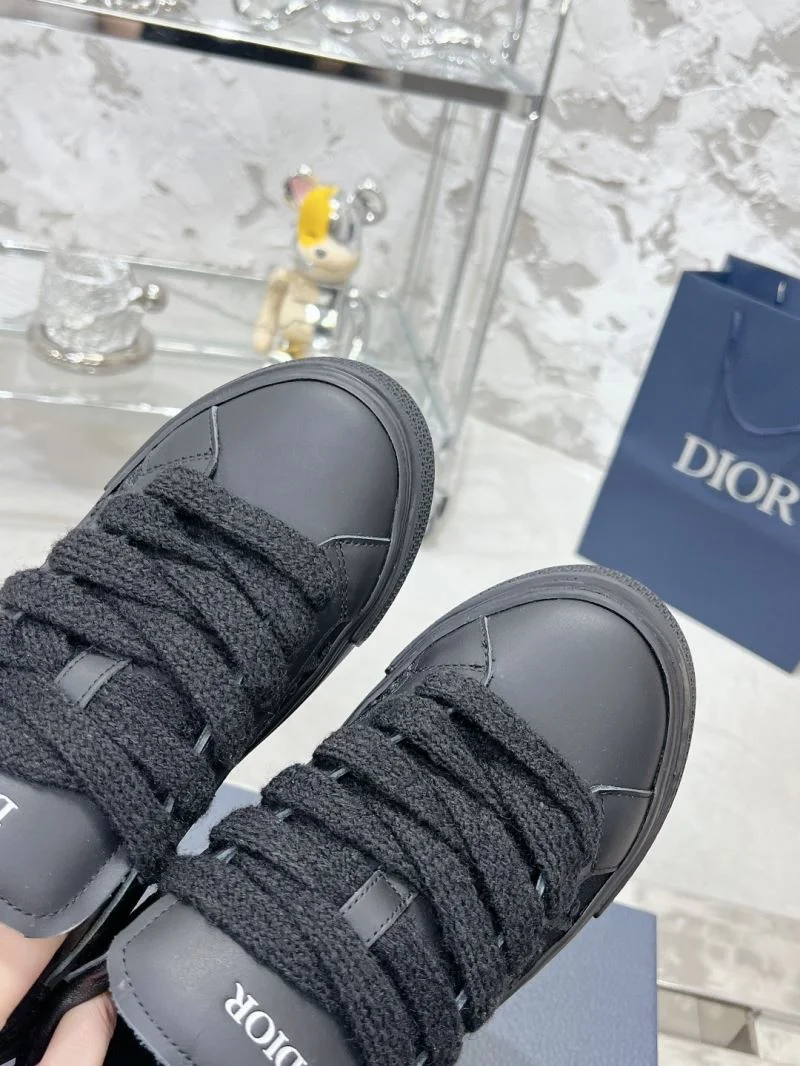Precise copy Christian Dior Low Shoes