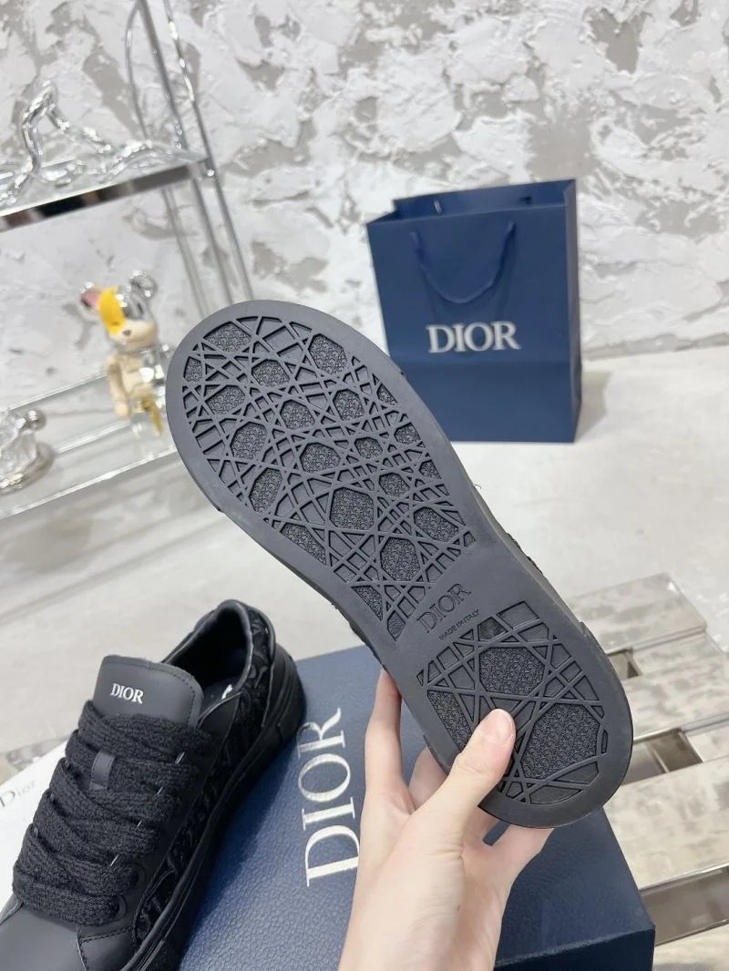 Precise copy Christian Dior Low Shoes